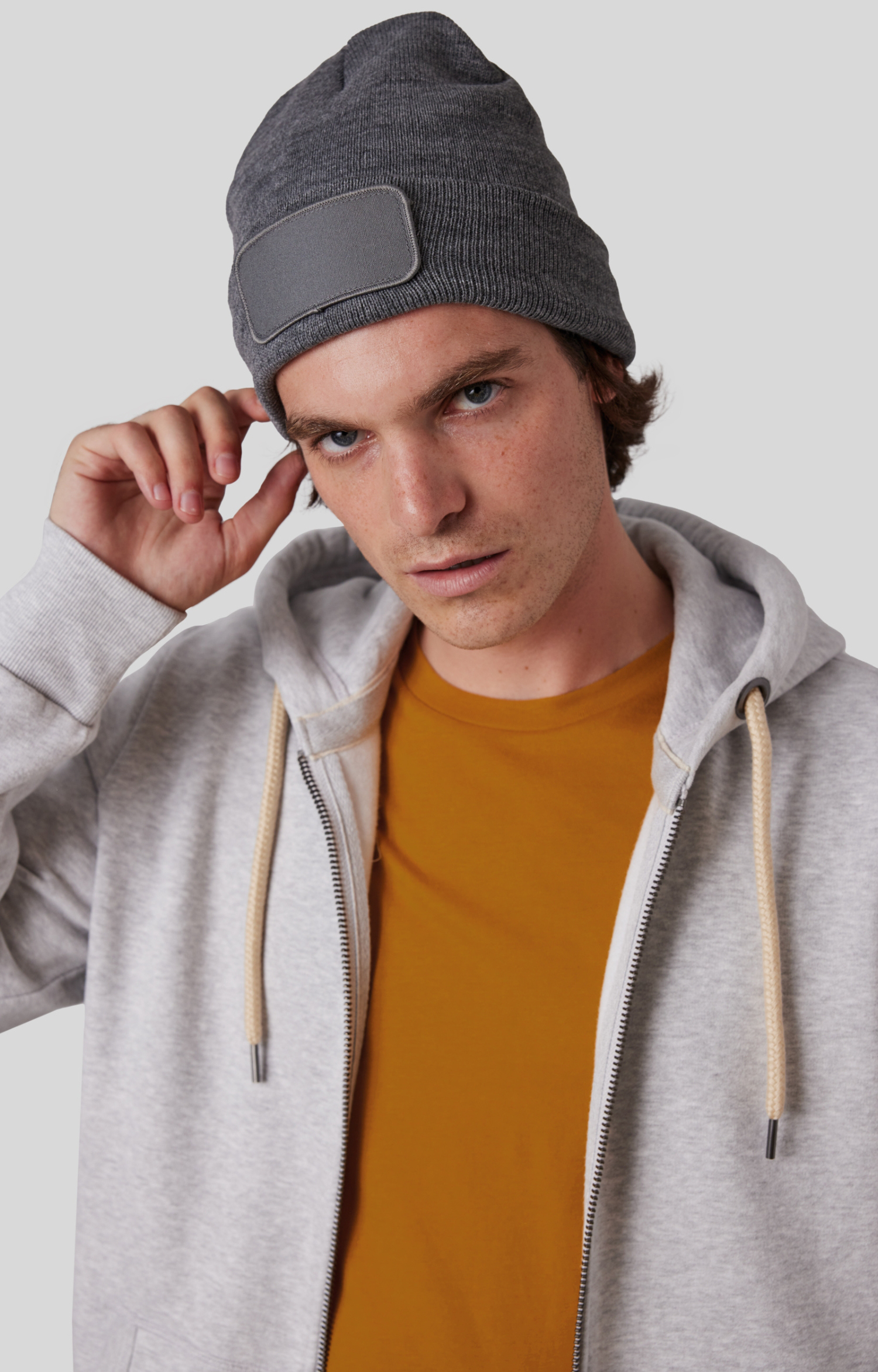 Les bonnets à revers